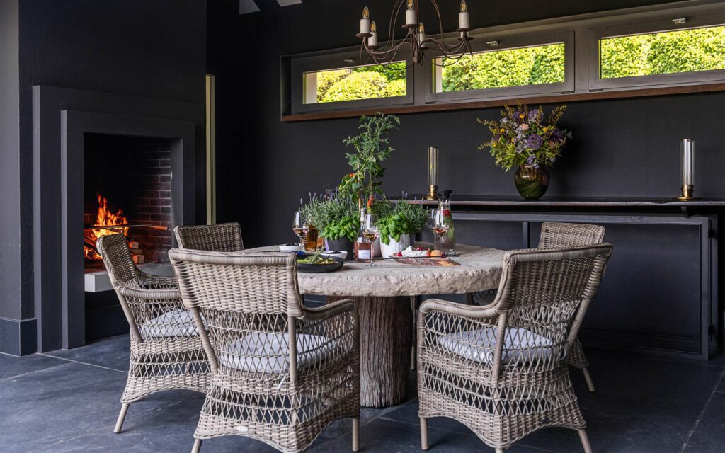 The Mansion - Atrium Residences