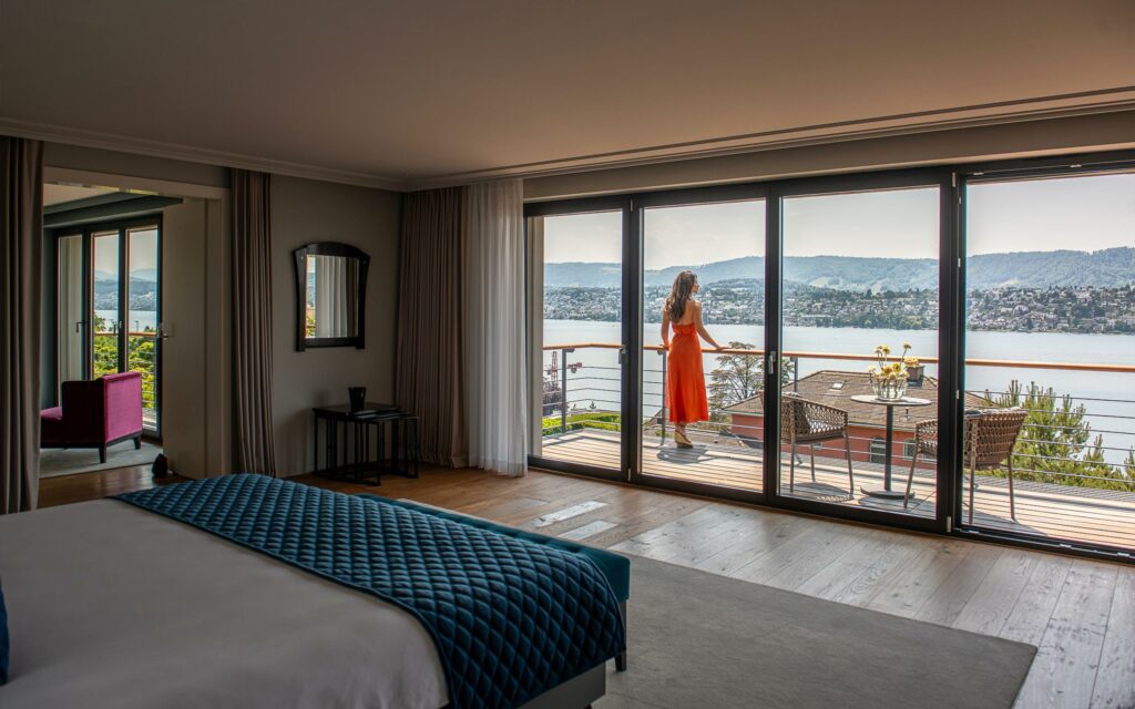 The Mansion - Atrium Residences