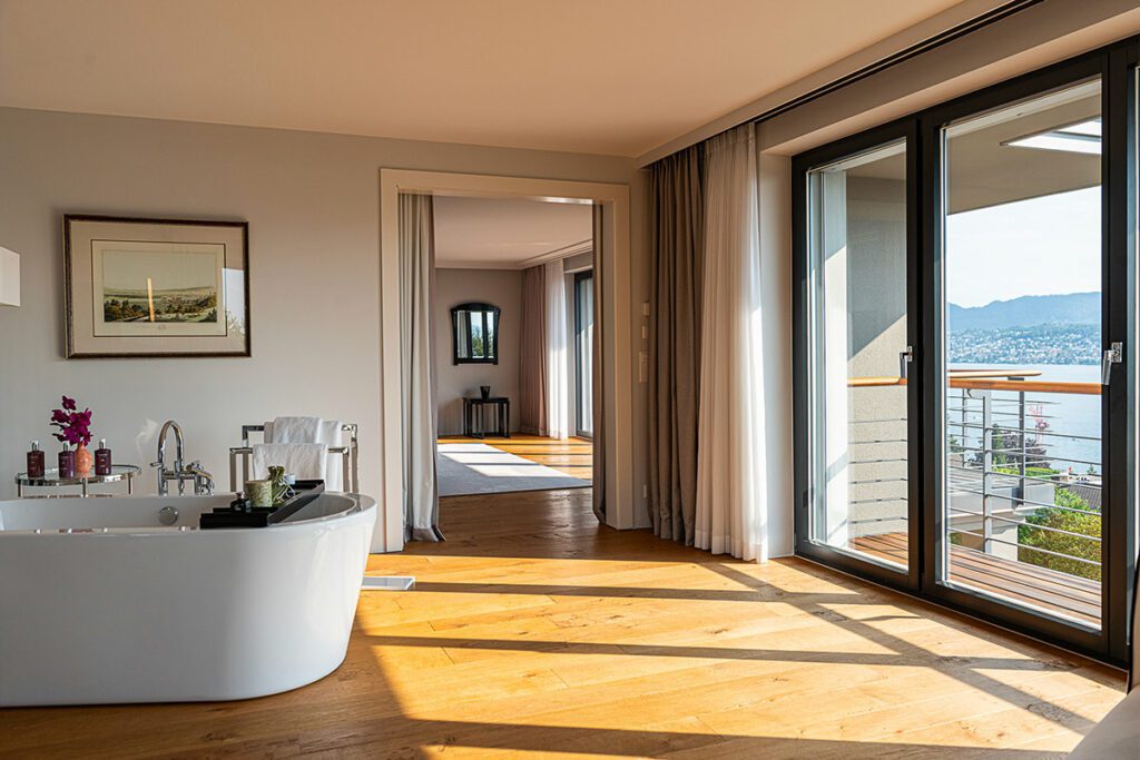 The Mansion - Atrium Residences